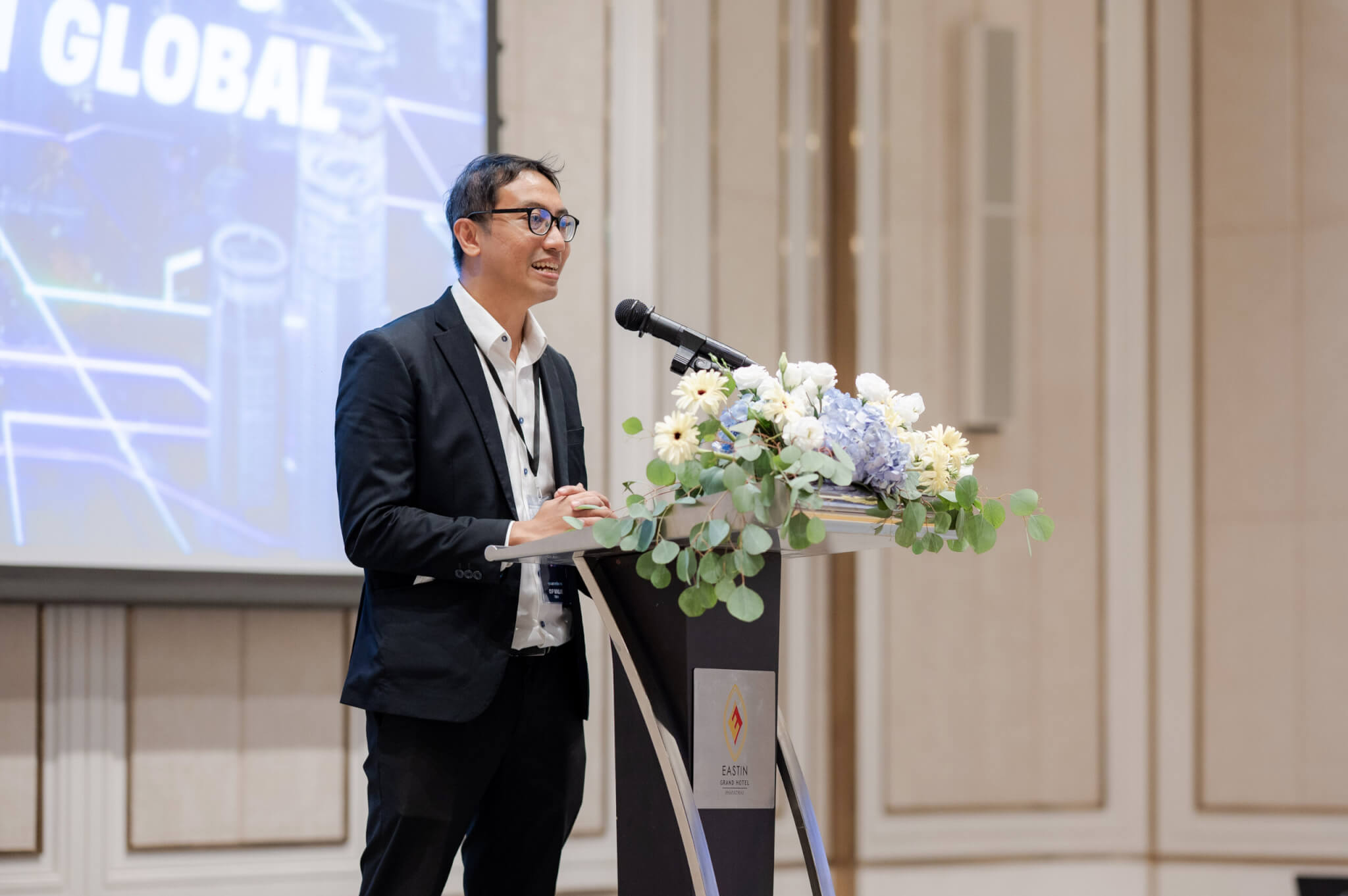 งาน IDEs and IM Cluster Networking : Go through Global - IDE